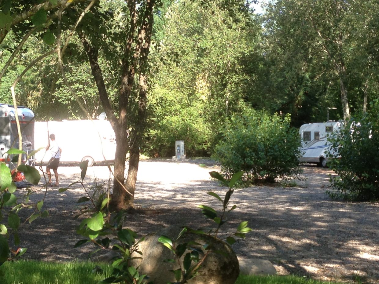 4saisonsaircampingcar - Camping*** les 4 Saisons à Oust - Ariège Pyrénées